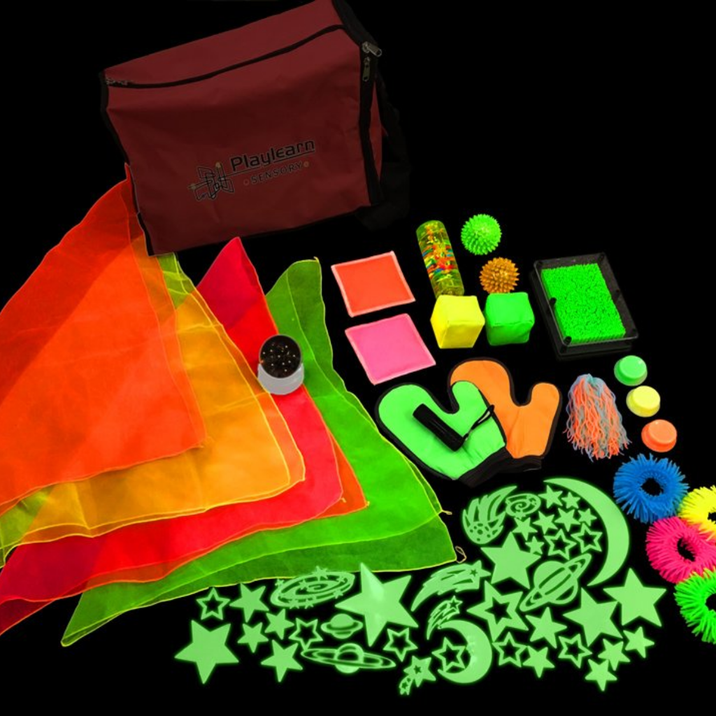 Dark Den UV Kit Medium | Educational Equipment Supplies