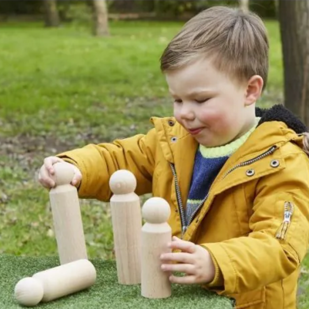 Giant Peg People Set x 4 | Educational Equipment Supplies