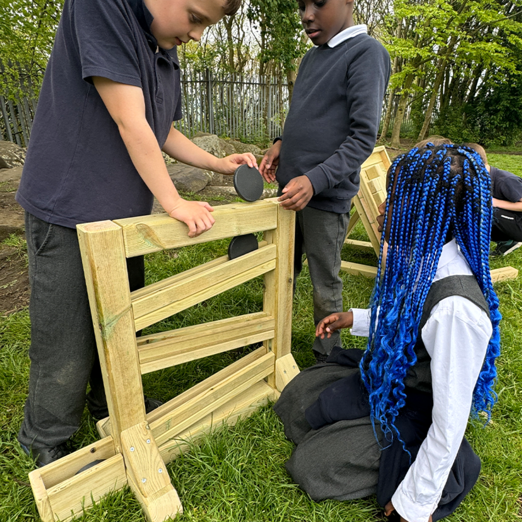 Outdoor Wooden Disc Drop | Educational Equipment Supplies