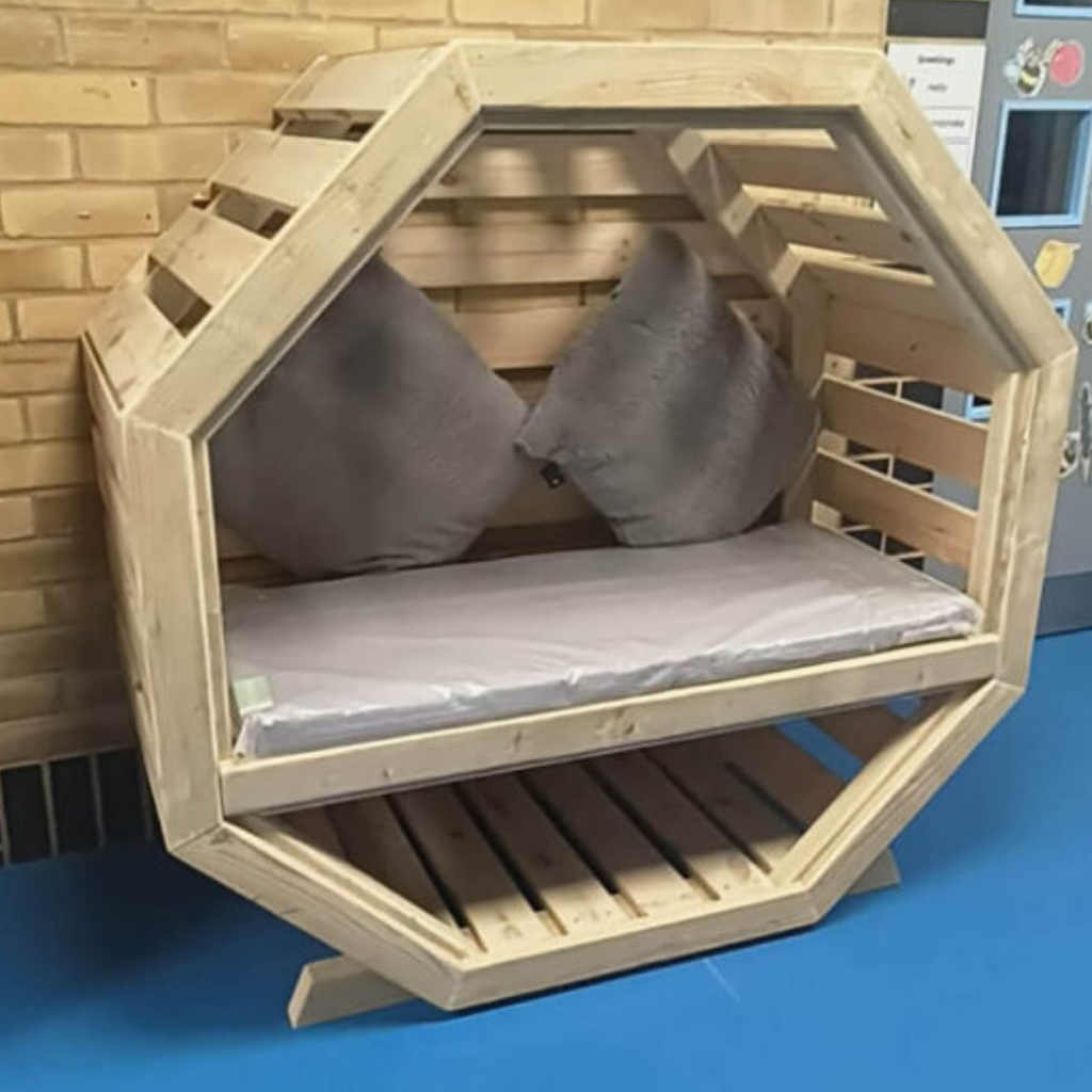 Reading Pod & Activity Den XL + Seat | Educational Equipment Supplies