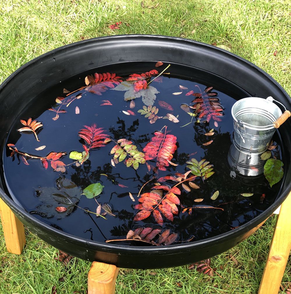 Mini Deep Tuff Spot Stand With Tray H50cm | Educational Equipment Supplies