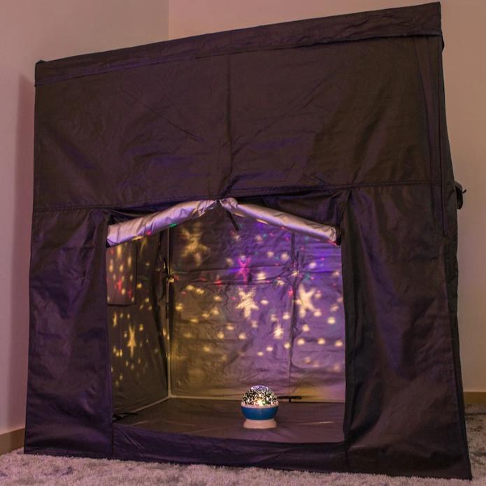 Large Square Dark Den | Educational Equipment Supplies